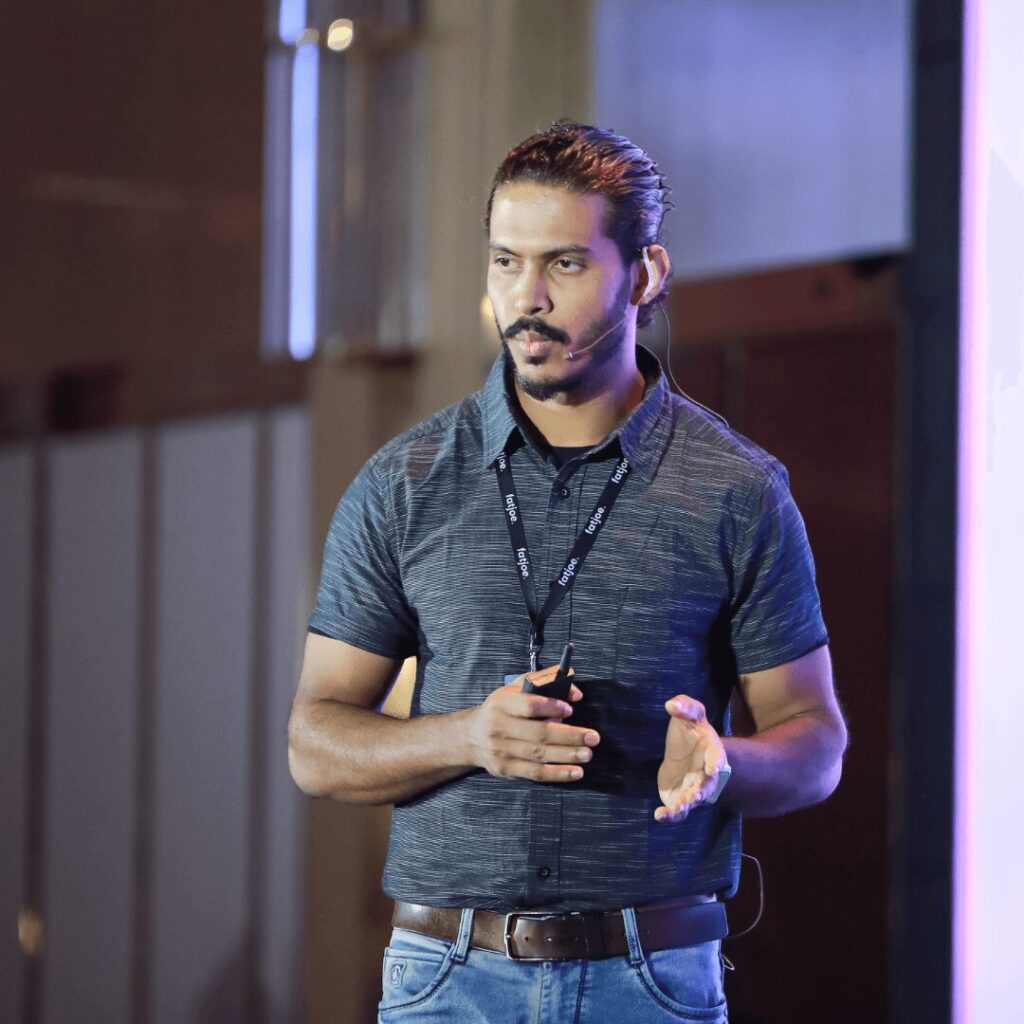 About Us - OneLittleWeb